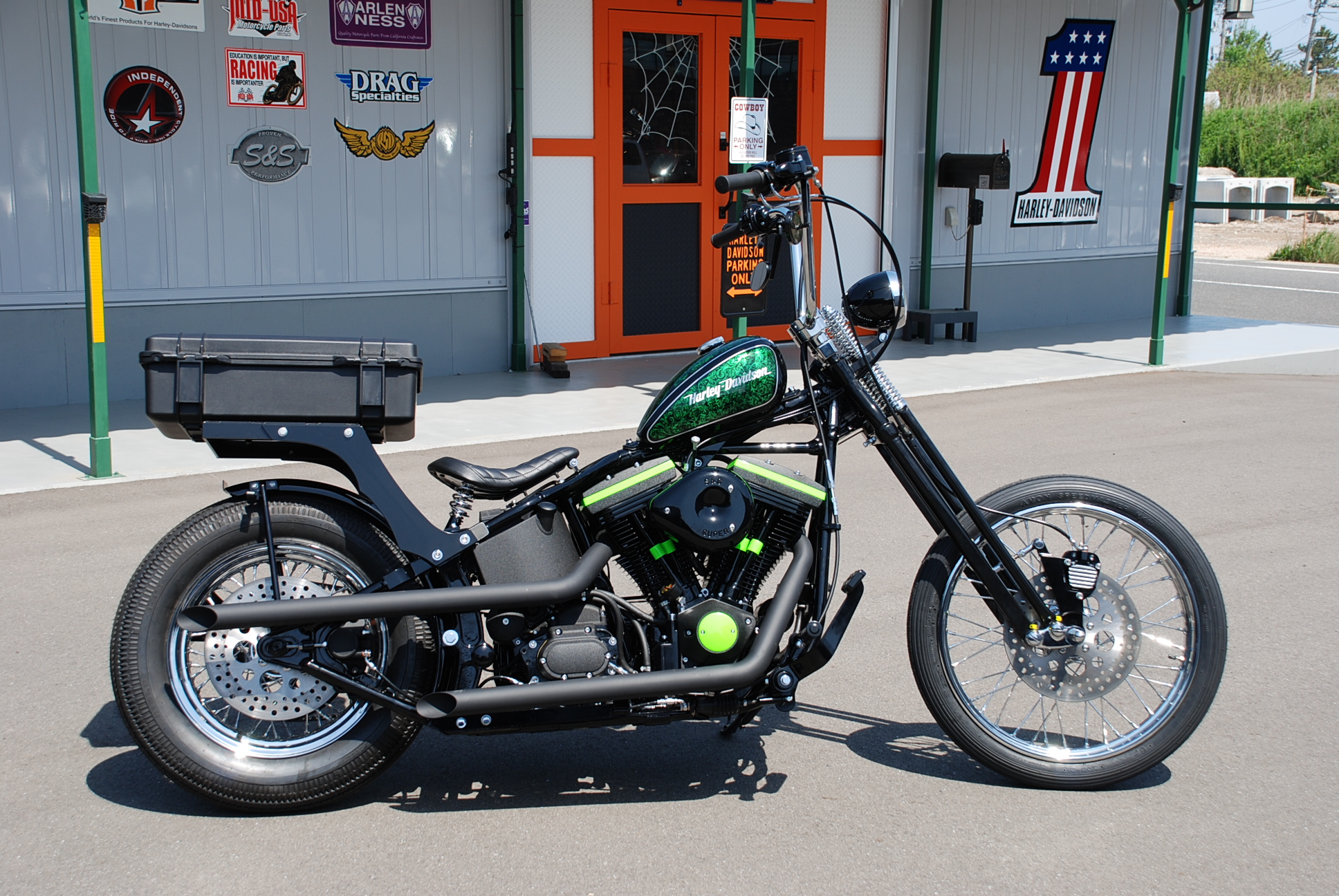 FXSTC - D-club Custom Ranch